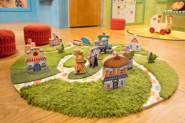 Daniel Tiger's Neighborhood: A Grr-ific Exhibit - Children’s Museum of ...
