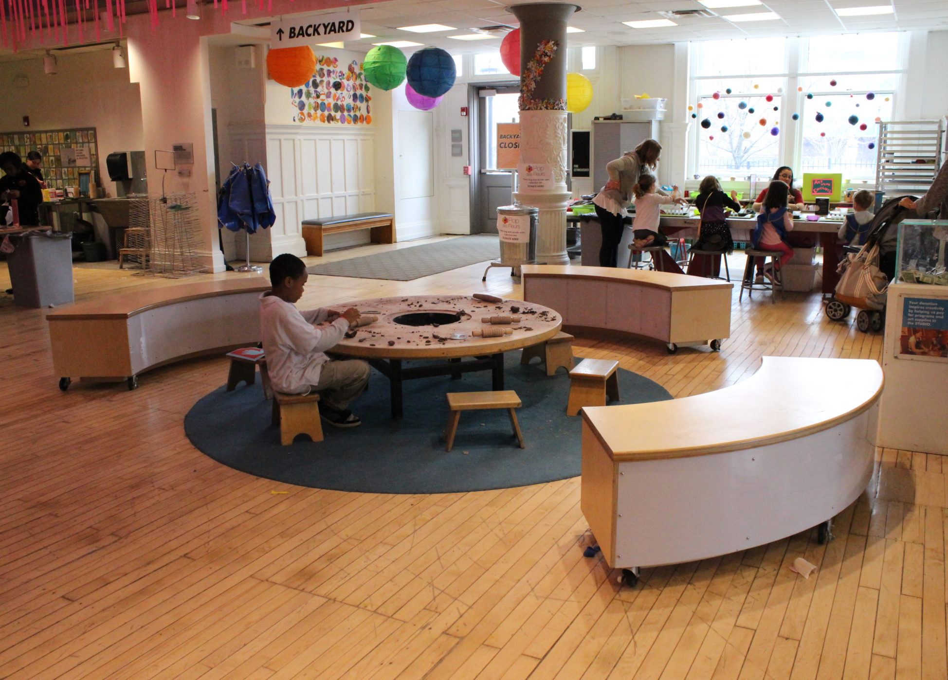 custom tables & benches - Children’s Museum of Pittsburgh Design ...