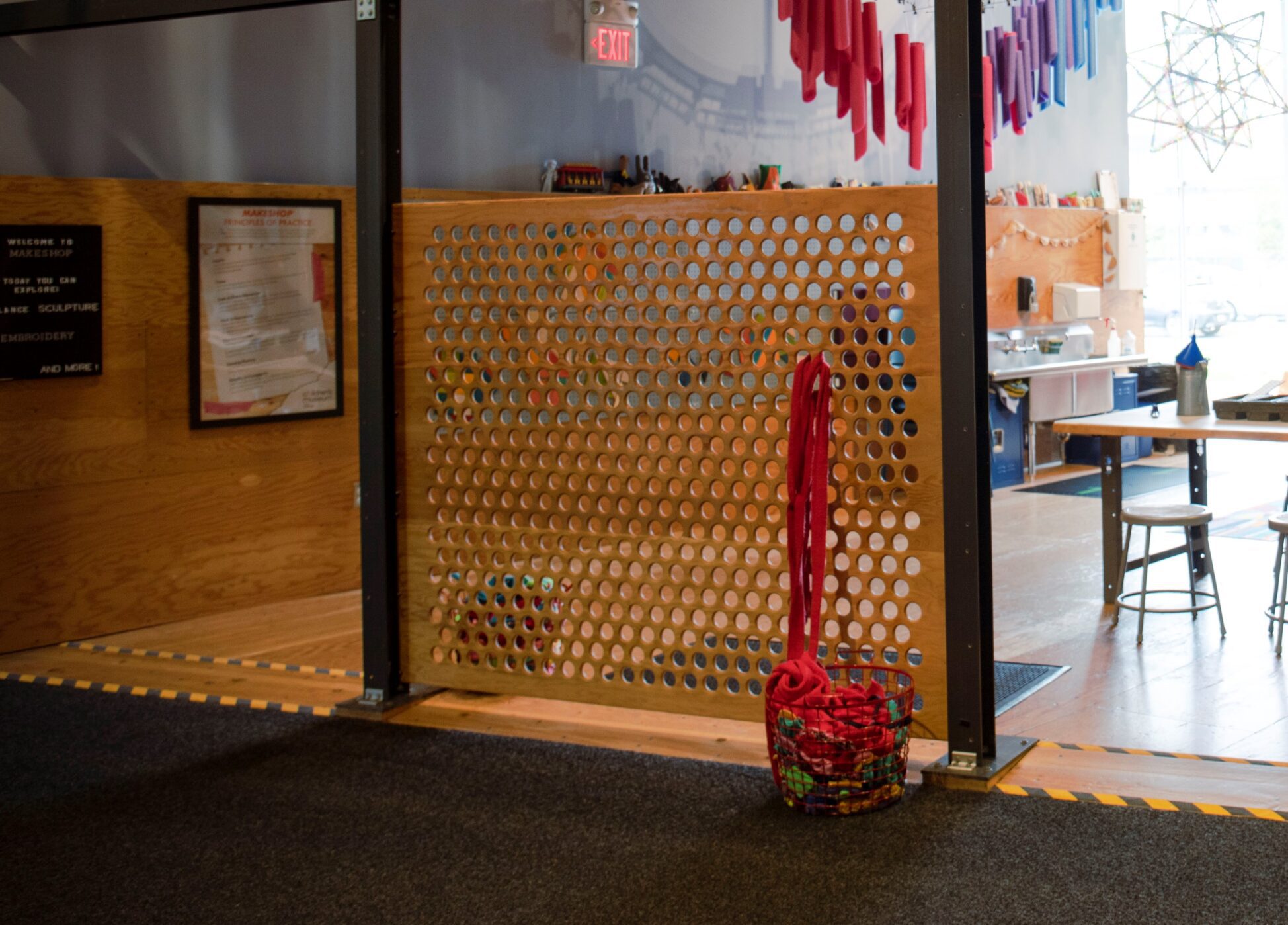 weaving wall - Children’s Museum of Pittsburgh Design & Consulting